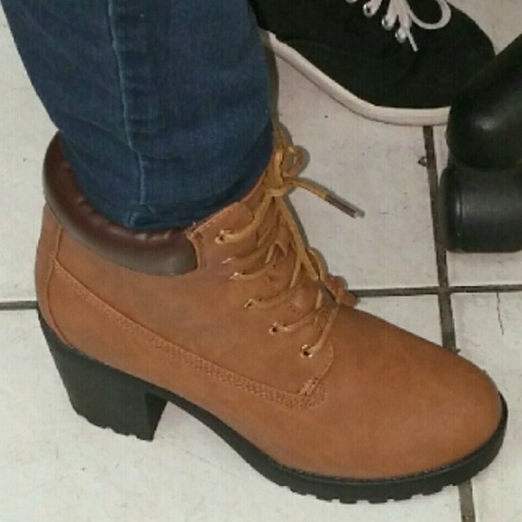 Shoes | New Tan Color Ankle Boots W Padded Collar | Poshmark